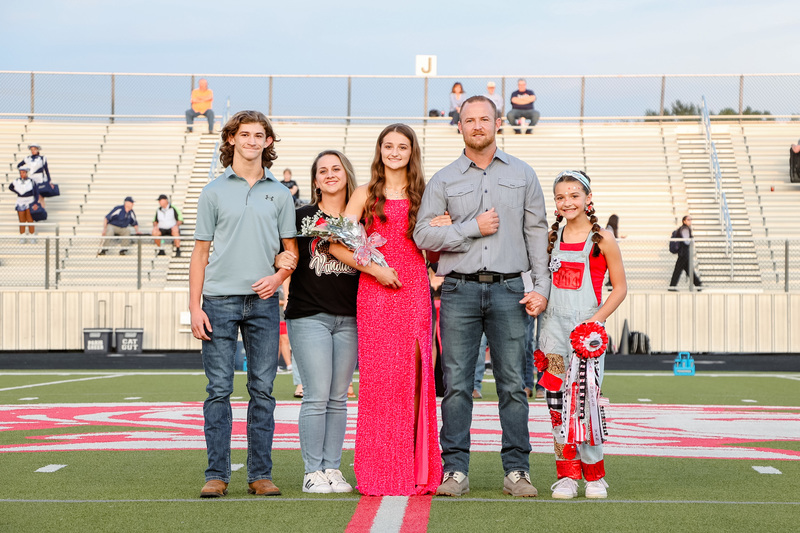 Reggie Johnson & Ava Hopson Crowned 2023 Homecoming King & Queen | Van ...